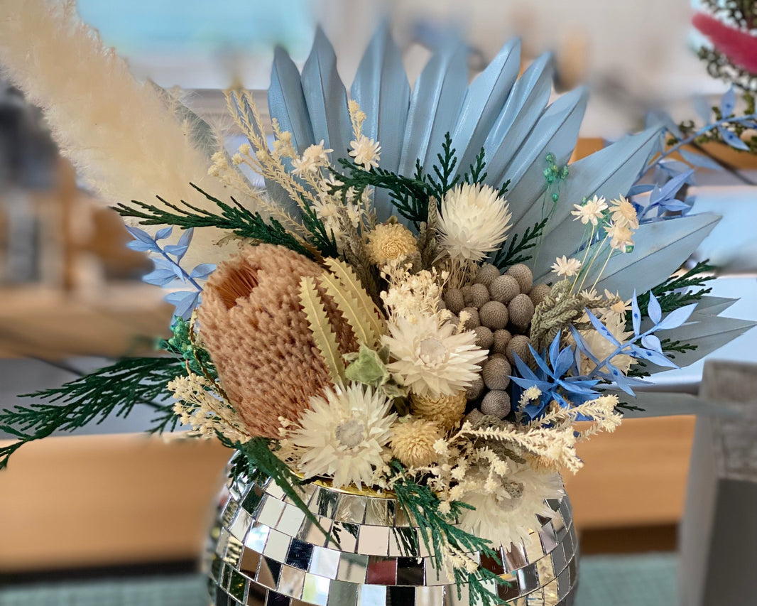 Dried Floral Arrangements – Palms Over Pines